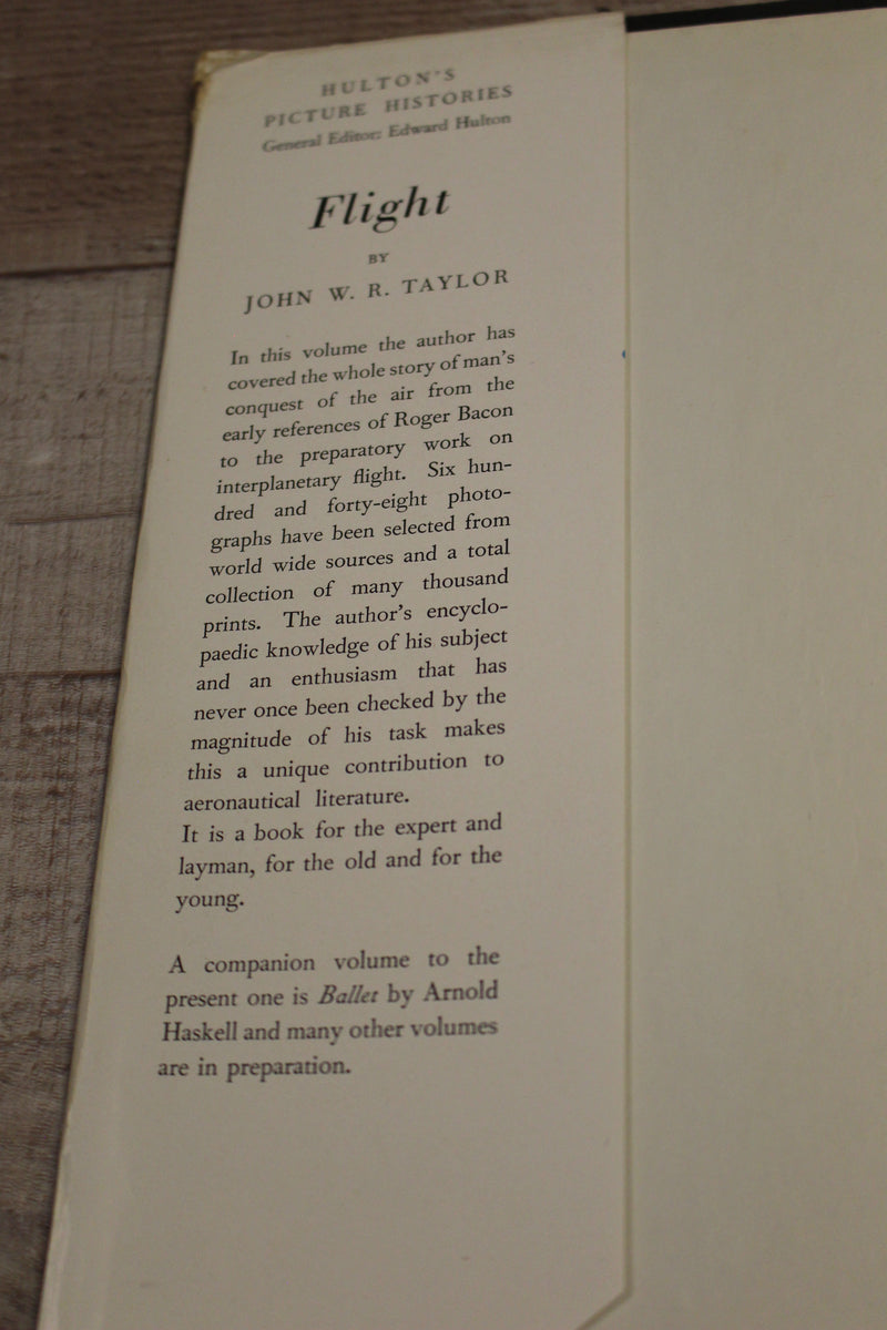 A Picture History of Flight - John W.R. Taylor - Used – Military Steals ...