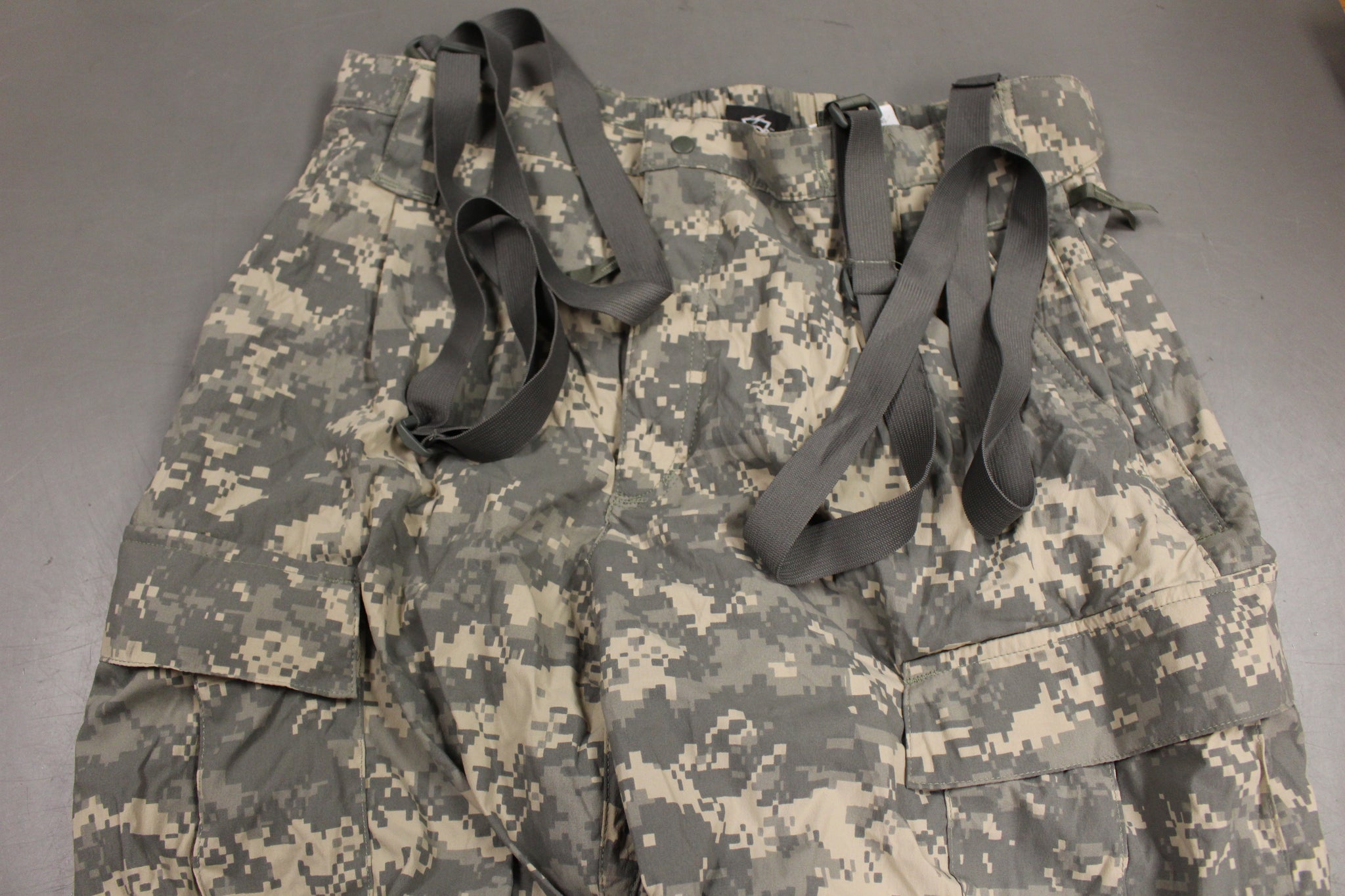 US Army Gen III ECWCS ACU Soft Shell Cold Weather Trousers - Large Reg ...