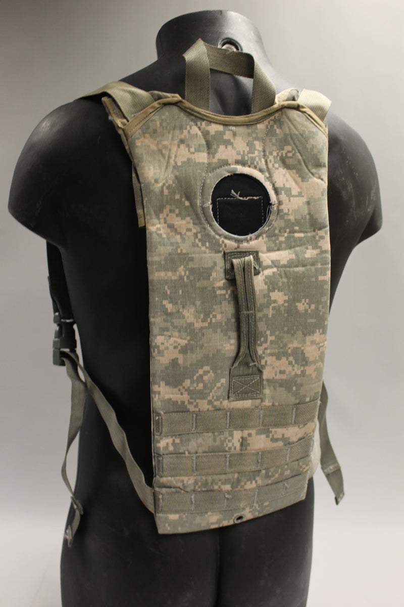 Army ACU Molle II Hydration System Carrier - 8465-01-524-8362 - Grade ...