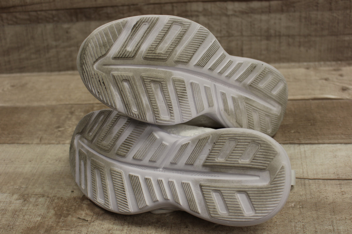 Joomra Women's Running Work Out Shoe Size 6 -Used – Military Steals and ...